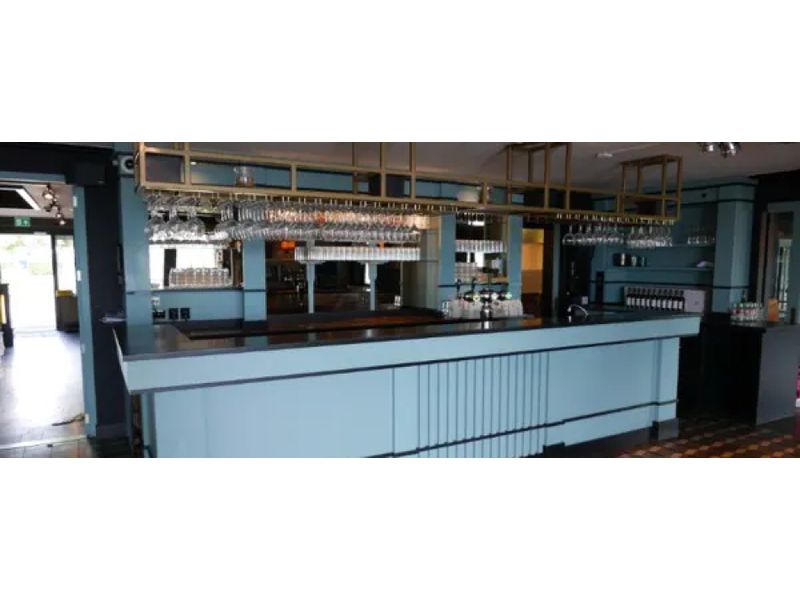 Restaurant BoatHouse in Almere stopt: inventaris in online veiling - De ...