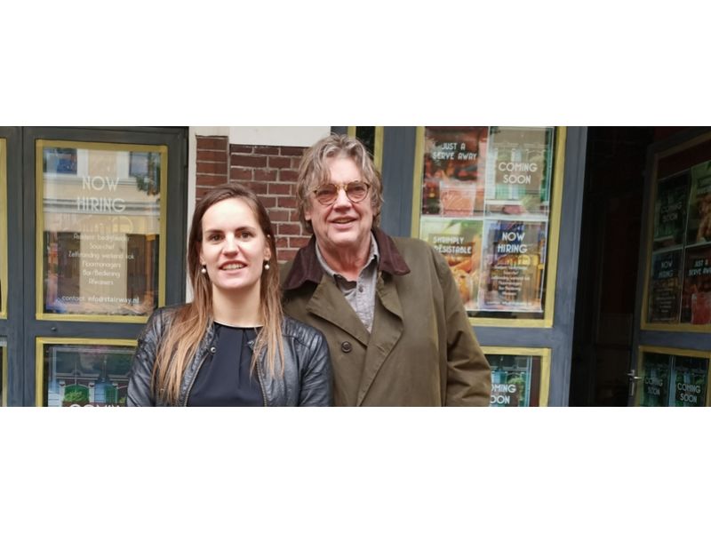 Henk Westbroek verkoopt café-restaurant Nola; familiebedrijf ten einde ...