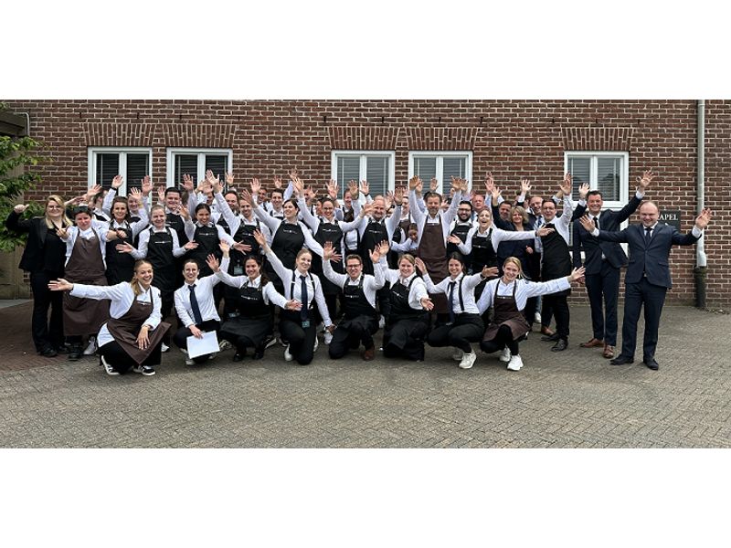 Hoofdkantoor Fletcher Hotels neemt voor één dag Fletcher Wings ...