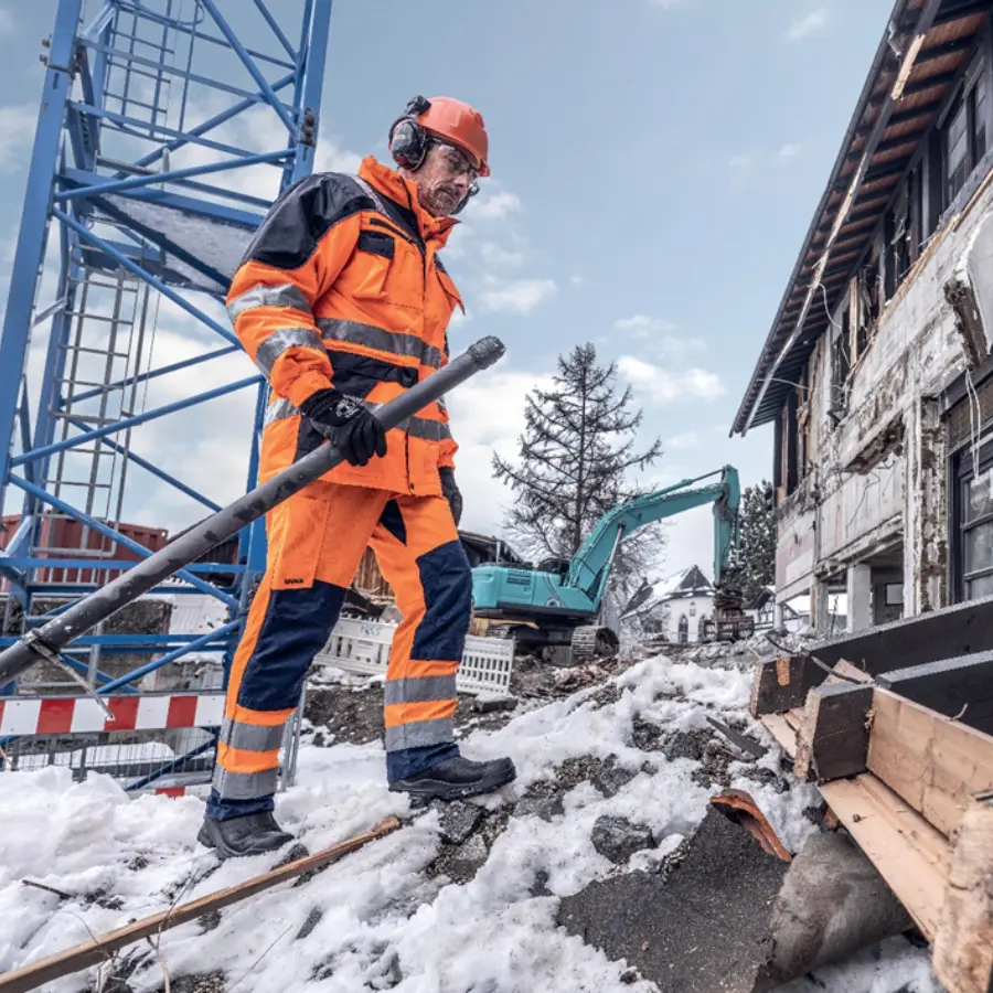 Safety shoes for every season: How to choose the right ones?Majestic